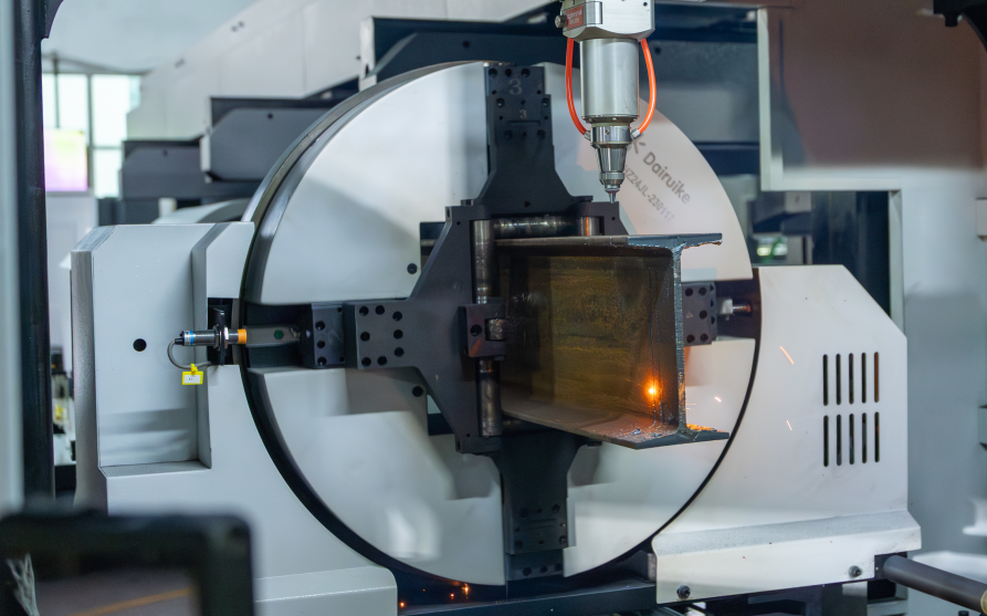 Special Tube Laser Cutting for Irregular Tube Manufacturing